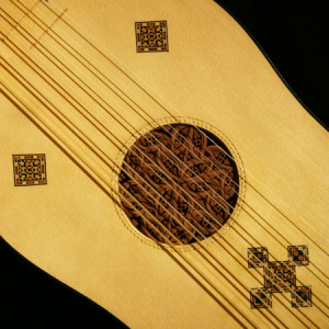 Exposición: «Instrumentos de cuerda pulsada» - MusicaAntigua.com ...